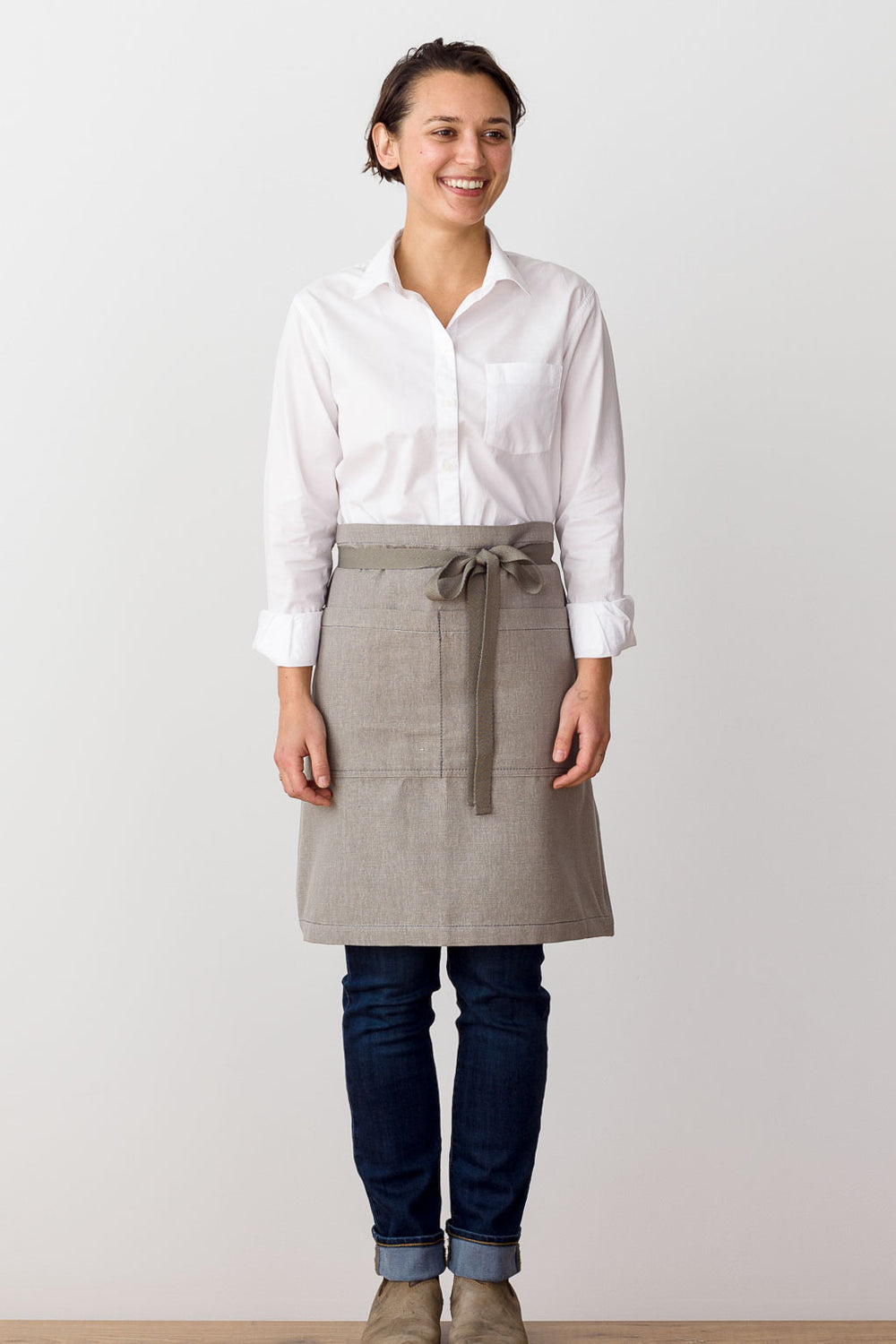 Bistro Server Waist Aprons | Classic & Cool | Reluctant Threads